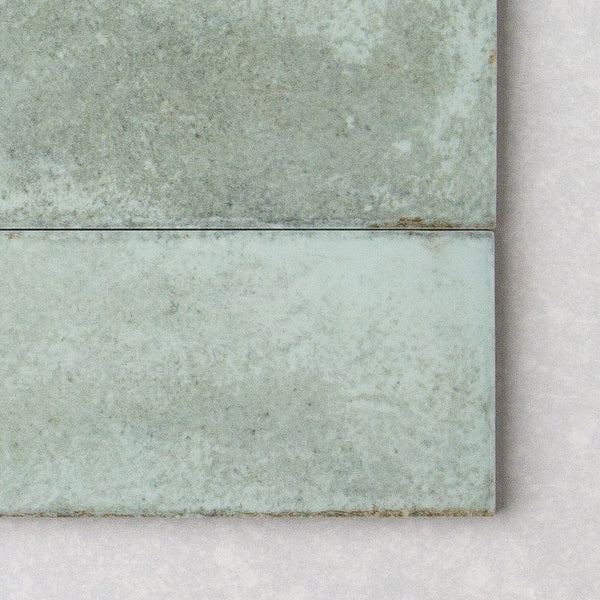 Acquarello Menta Glossy 60x246mm – Future Tile